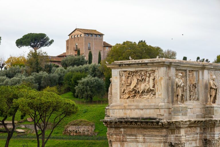 Rooman patsaat - OpasRoomaan.fi